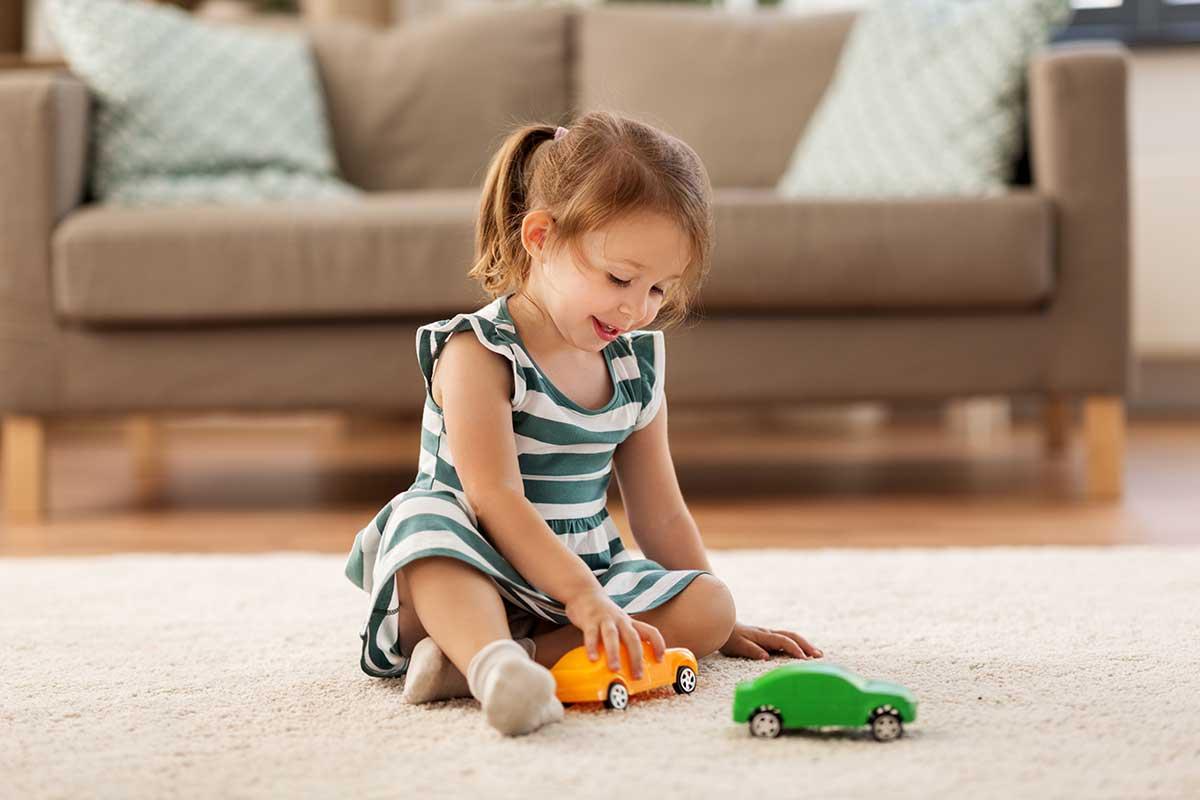 TEACHING CHILDREN THE CONCEPT OF PLAYING ALONE